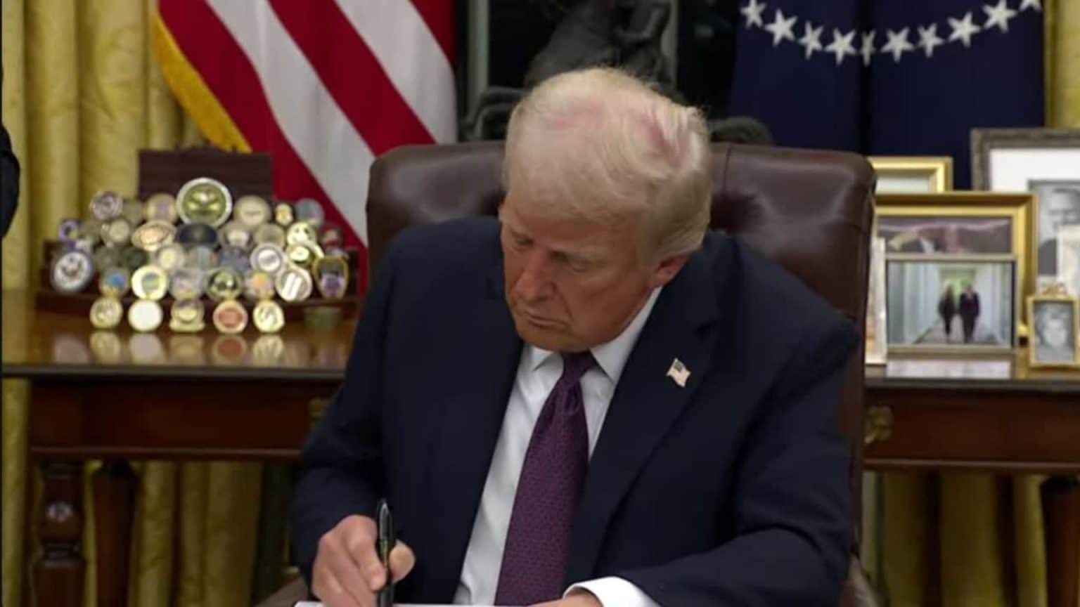 Donald Trump anuncia saída dos EUA da OMS em início de segundo mandato ...